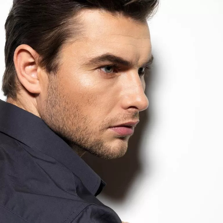 Strengthen your jaw line with dermal fillers | Blog | EllEve Med Spa