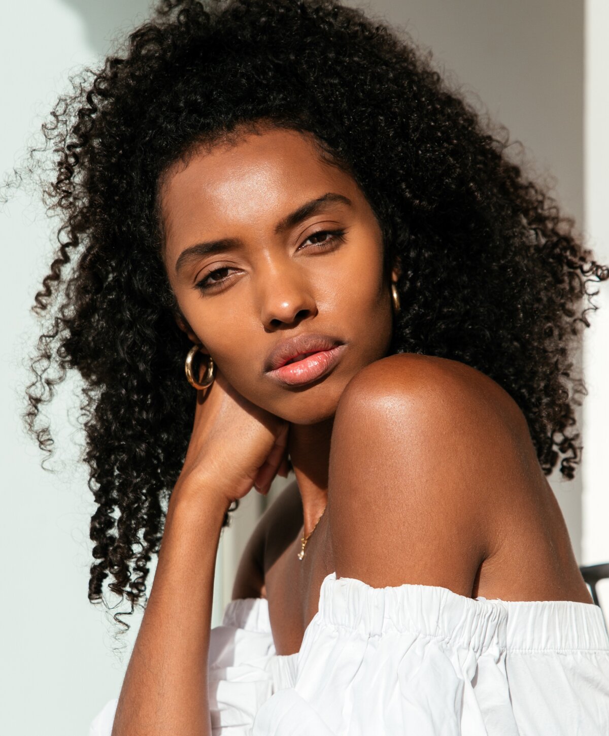 EZ GEL Woodland Hills | EllEve Med Spa